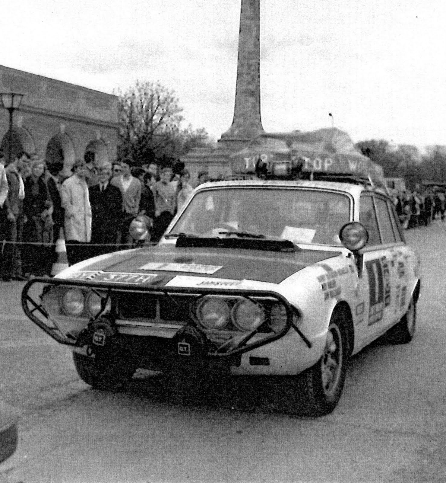 2.5PI World Cup Rally Car @ Canley Classics